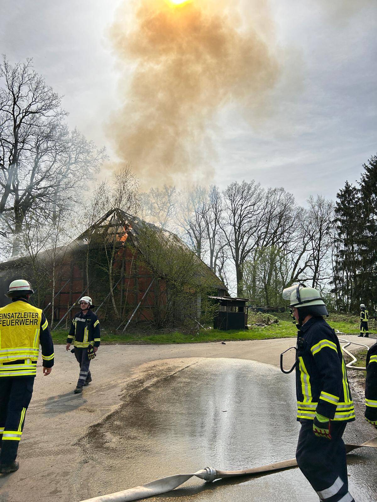 Scheune in Flammen - Lüneburg Aktuell