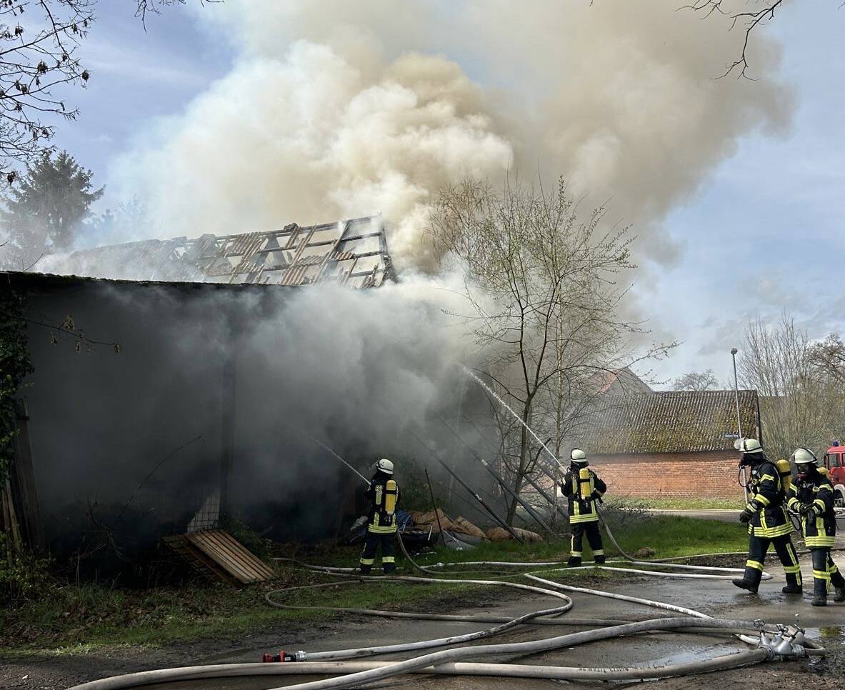 Scheune in Flammen - Lüneburg Aktuell