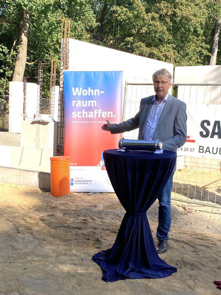 Grundstein für Neubau an der HERBERGEplus gelegt – - Lüneburg Aktuell