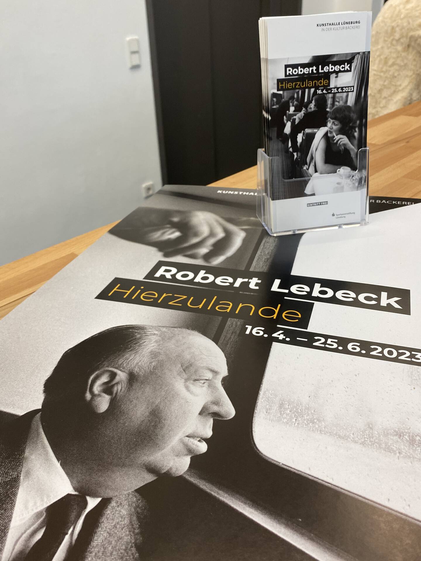 Hierzulande — Robert Lebecks Blick auf Deutschland - Lüneburg Aktuell